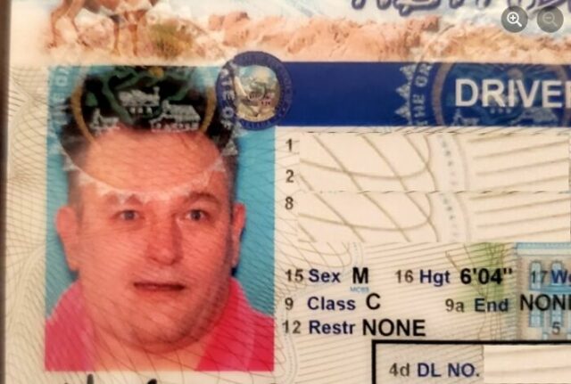 20 Of The Most Hilarious ID Pics Ever Taken, As Shared Online | DeMilked