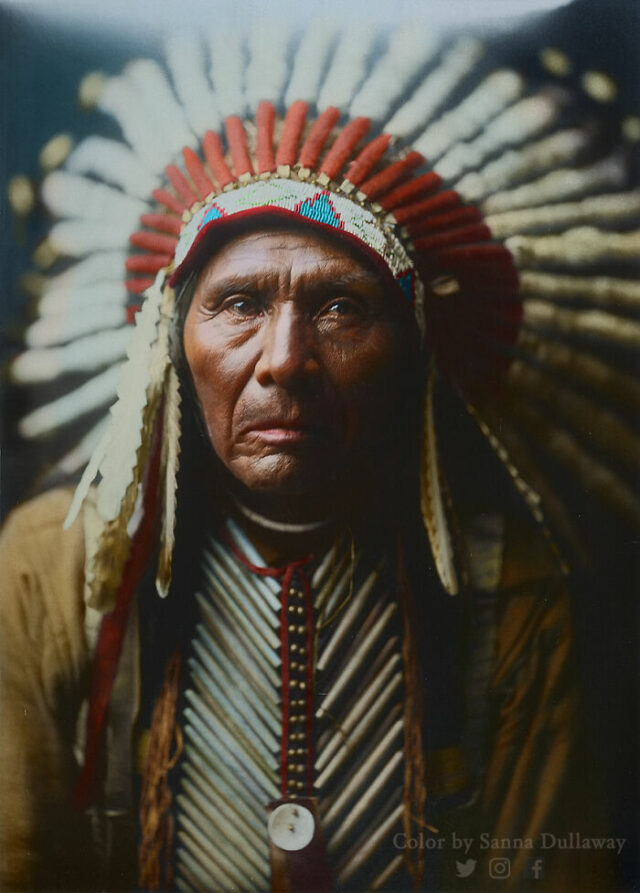 30 Beautifully Colorized Photos From The "History In Color" Instagram ...