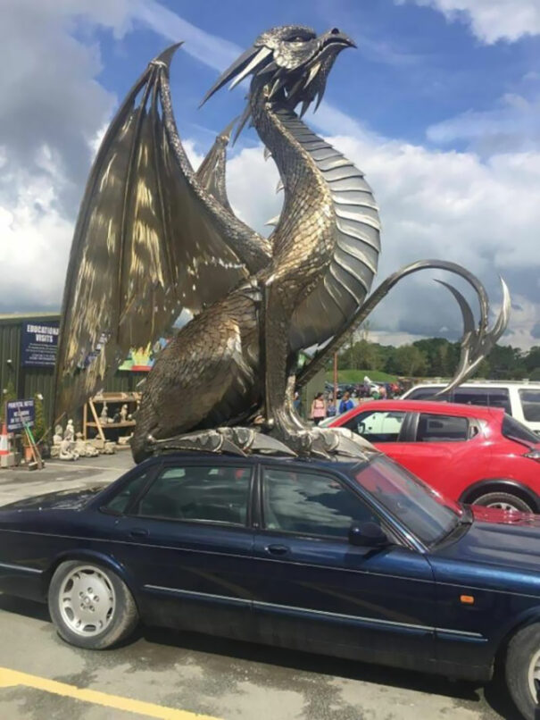 30 Times People Tried To Modify Their Cars In The Most Hilarious Ways ...
