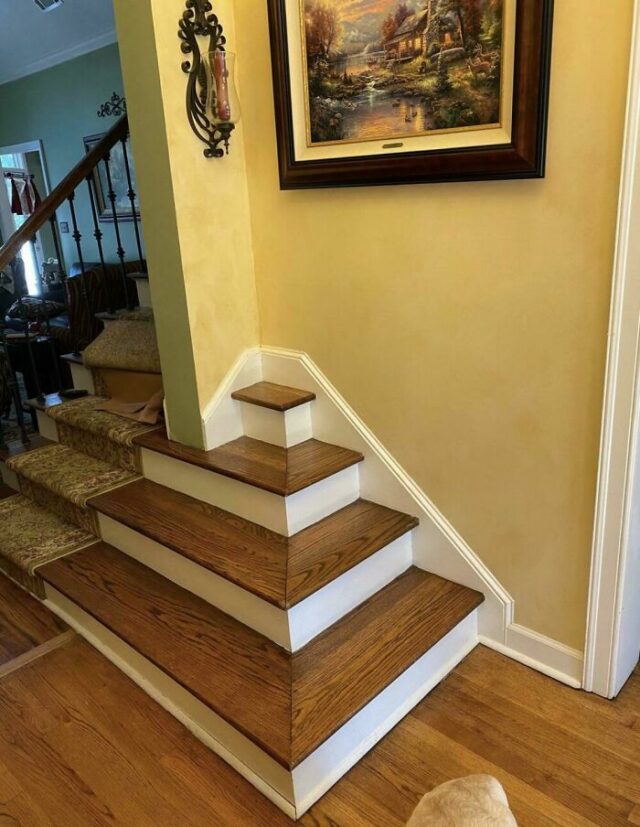 20 Of The Most Bizarre Stairs, As Shared By People Online | DeMilked