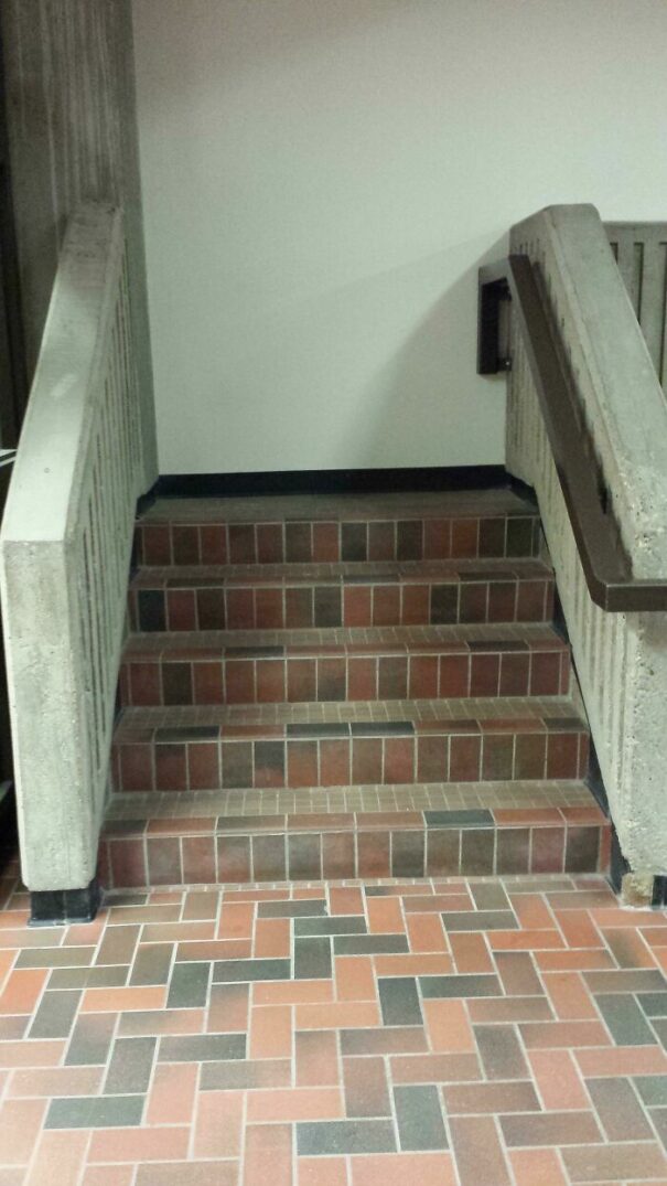 20 Of The Most Bizarre Stairs, As Shared By People Online | DeMilked