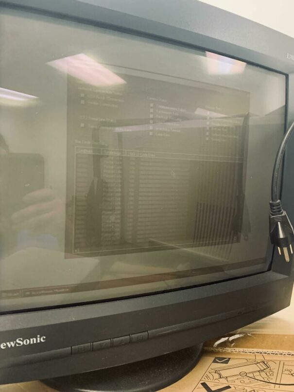 20 Of The Worst Situations Dealt By Tech Support Workers | DeMilked