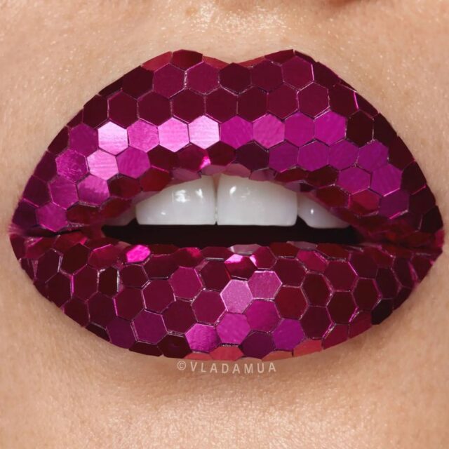 15 Times This Makeup Artist Created Stunning Art By Using Lips As Her ...