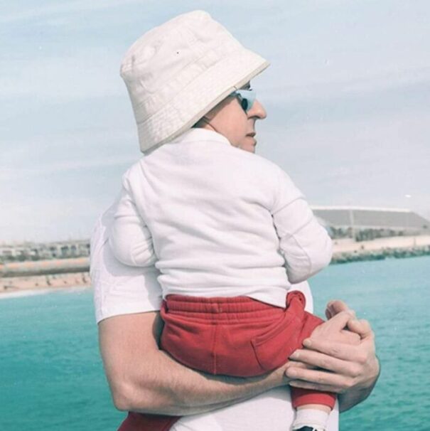 30 Of The Best Optical Illusion Photos The Internet Has To Offer | DeMilked