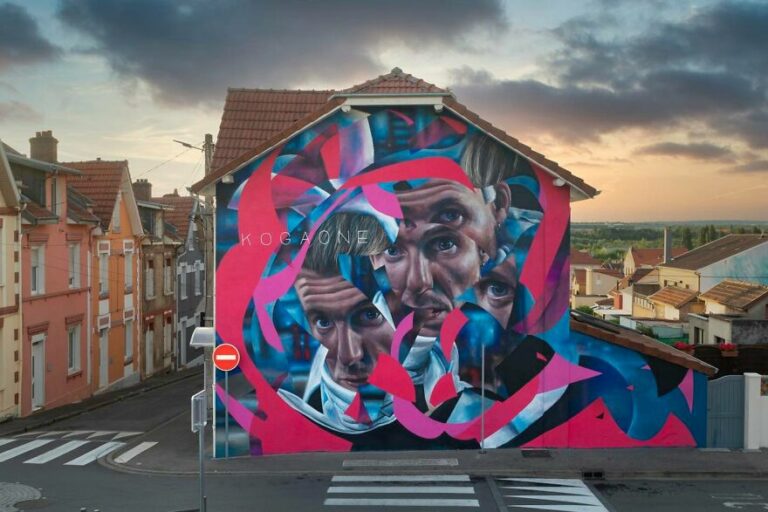 French Artist Spray-Paints Creepy, Beautiful, And Fascinating 3D ...