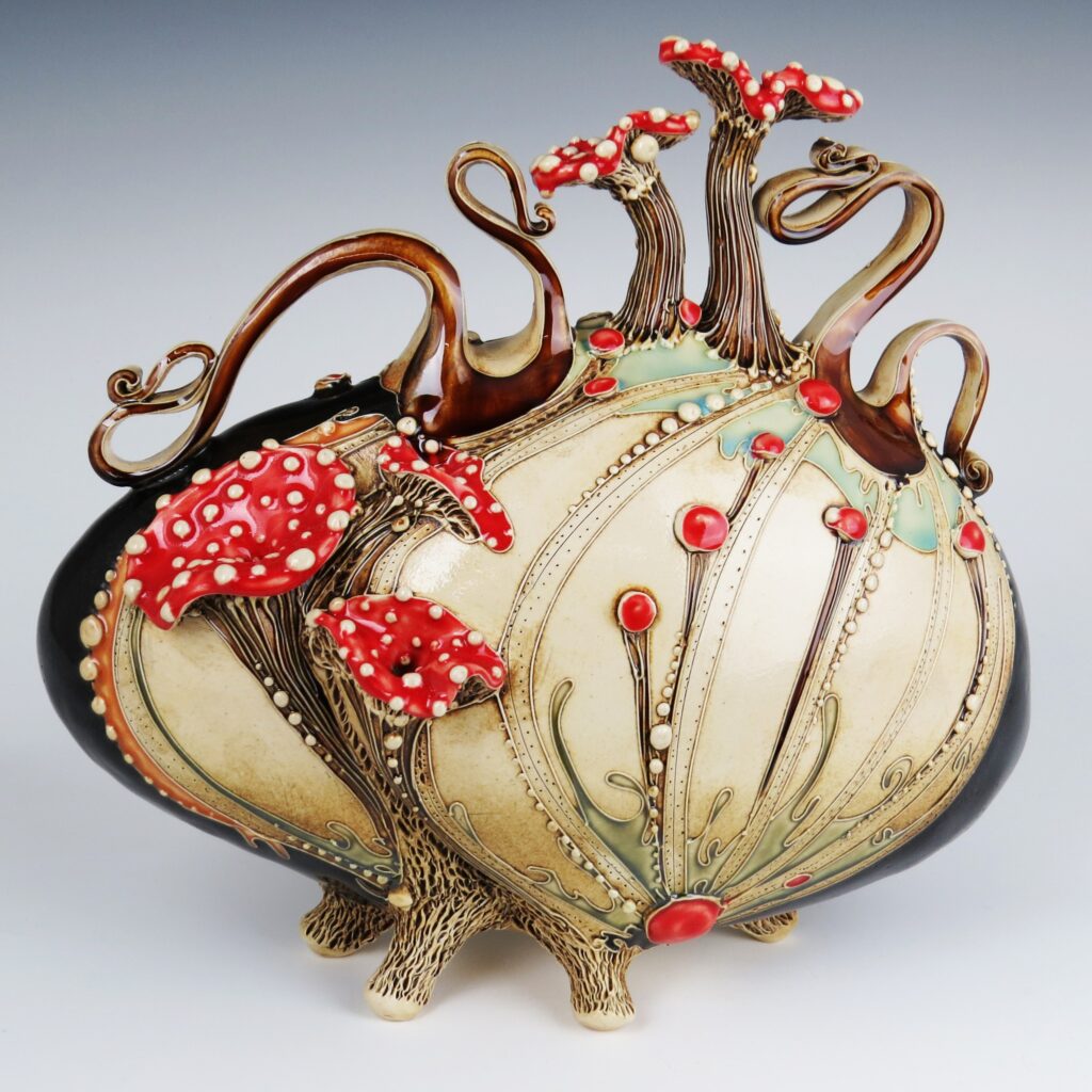20 Beautiful Clay Sculptures Created By Carol Long | DeMilked