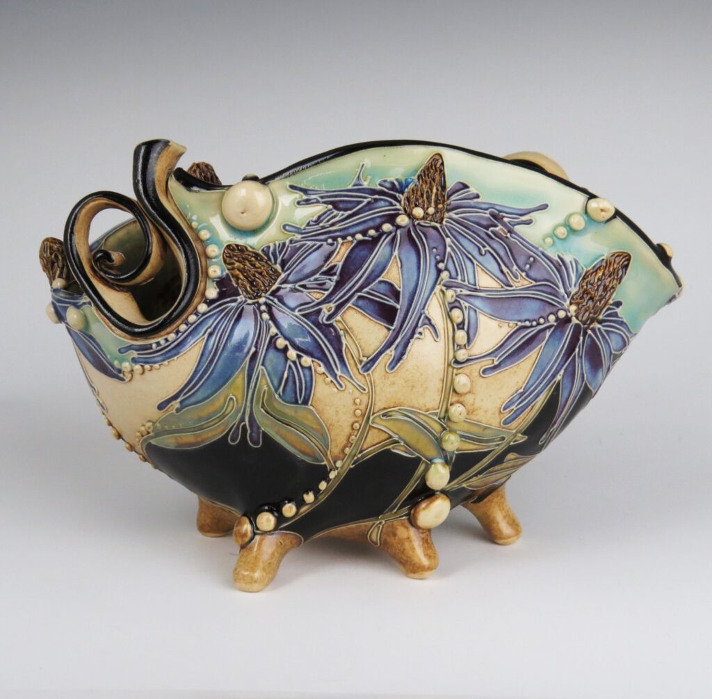 20 Beautiful Clay Sculptures Created By Carol Long | DeMilked