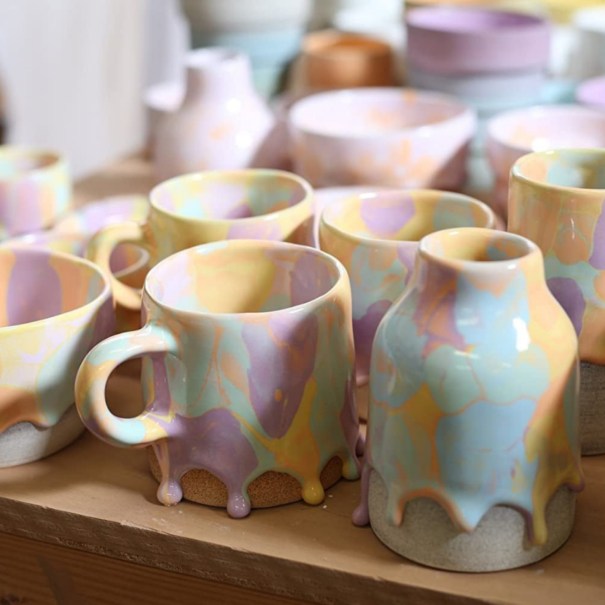Artist Creates Beautiful Ceramic "Drippy Pots" With Vibrant Colors And ...