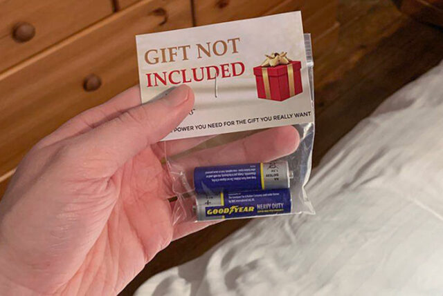 20 Times People Forgot Something And It Resulted In Funny Situations ...