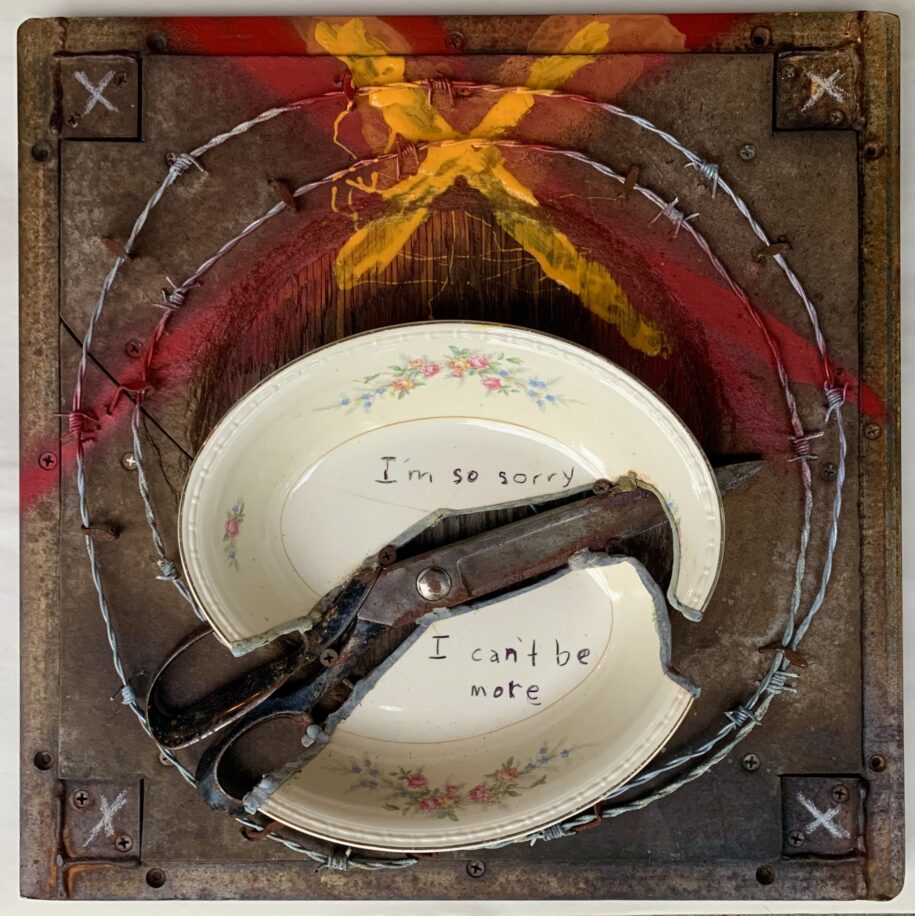 This Artist Mends Shattered Vessels By Using Rusted Wires and Scissors ...