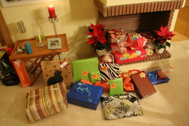 20 Totally Awkward Tales From This Reddit Thread | DeMilked