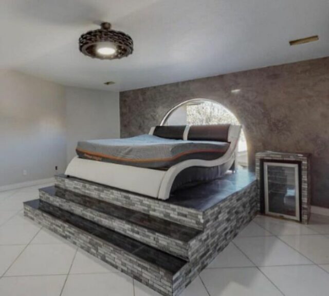 20 Times People Found Terrible Home Décor Choices And Roasted Them On ...