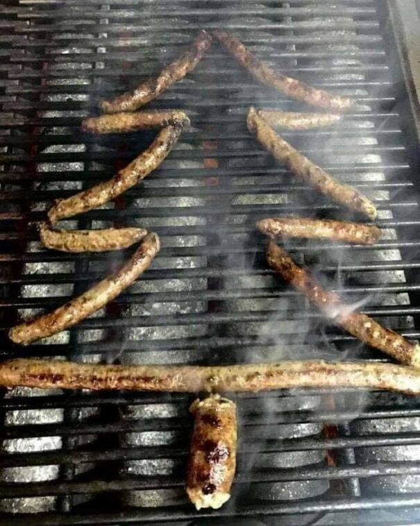 20 Times People Tried Their Hand At Cooking Christmas Dinner And Failed ...