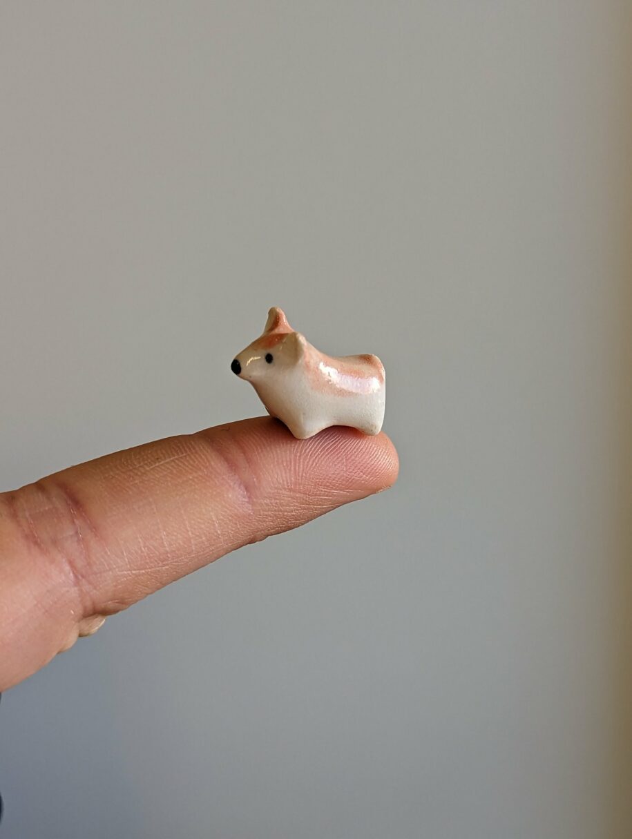 This Graphic Designer Decided To Give Her Colleagues DIY Ceramic ...