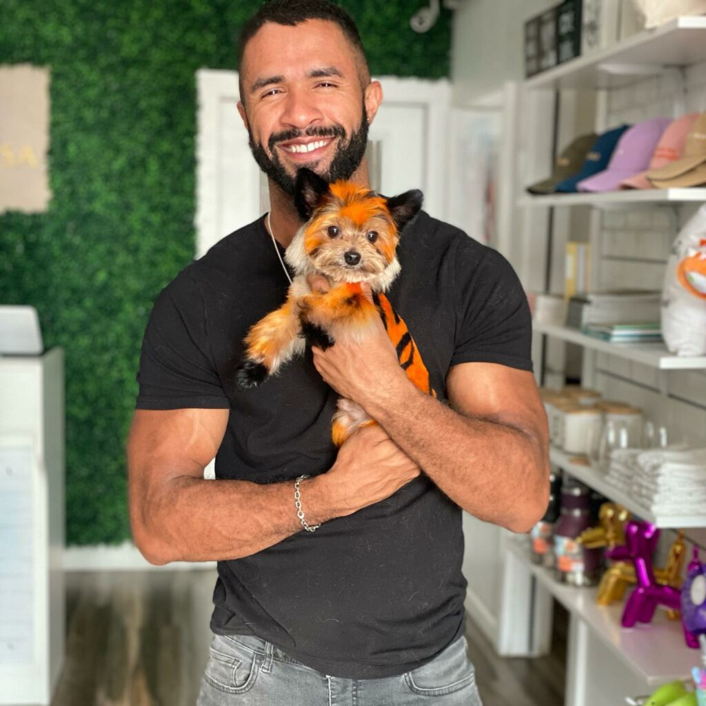 Viral Dog Groomer Gabriel Feitosa Transforms Dogs Into Other Adorable ...