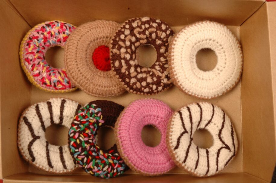 15 Inedible But Delectable-Looking Dishes From Kate Jenkins' Crocheted ...