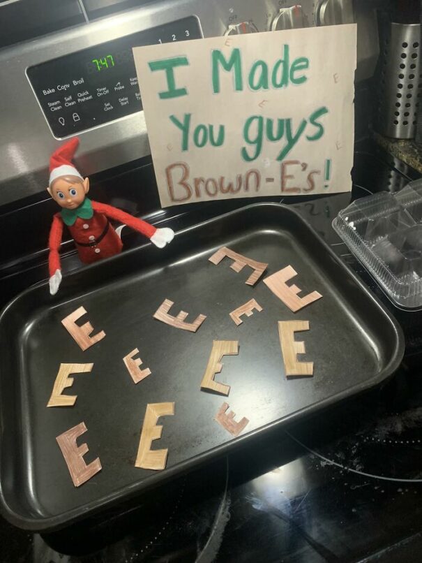 20 Parents Whose 'Elf On The Shelf' Scheme Went Hilariously Wrong | DeMilked