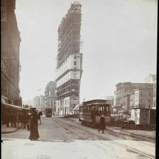 30 Vintage Photos Of Historic Moments From Around The World | DeMilked