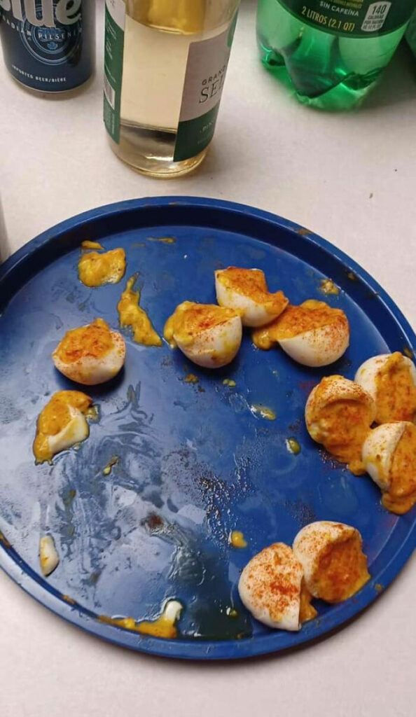 20 Pics Of The Most Disastrous And Disgusting Potluck Dishes | DeMilked
