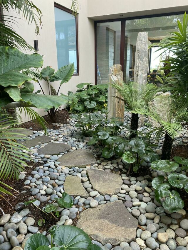 20 Creative Landscaping Ideas To Transform Your Outdoor Space | DeMilked
