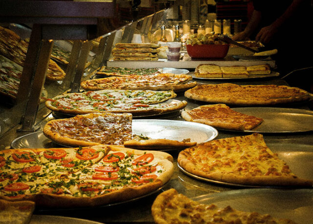 20 Times Humans Proved Their Awful Side At A Buffet-Spread | DeMilked