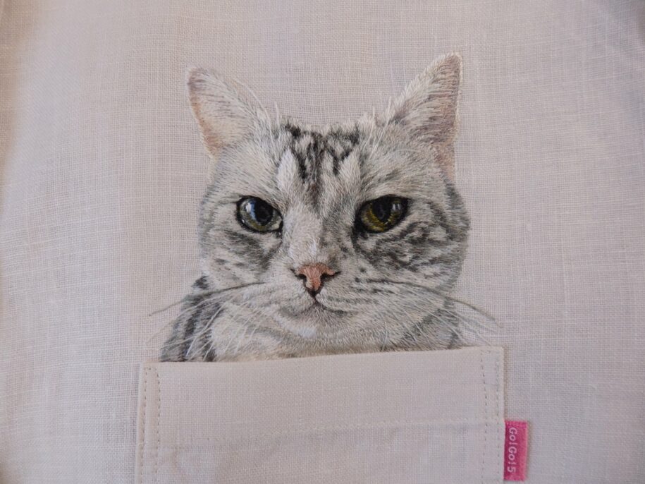 10 Times This Artist Created Cat Embroideries Peeping Out Of Shirt ...