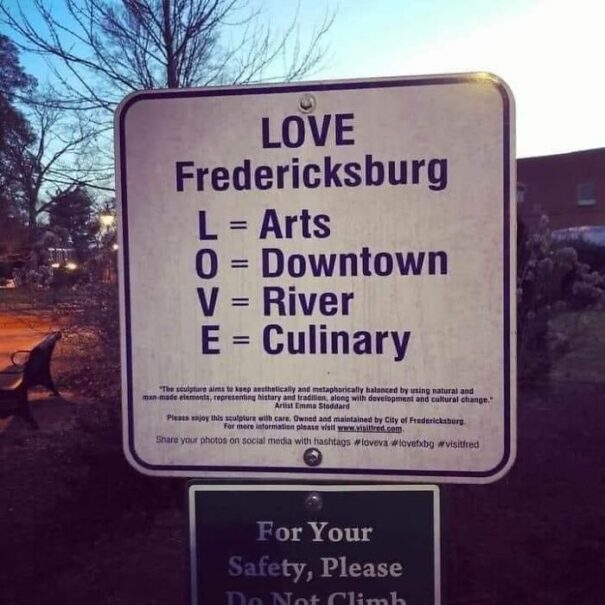 20 Of The Weirdest Signs Spotted Around The World, As Shared By This ...