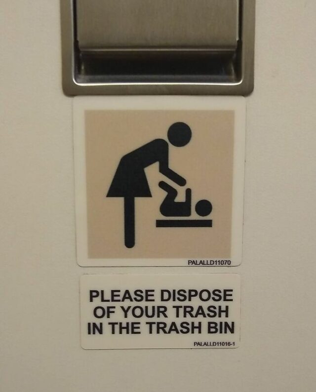 20 Of The Weirdest Signs Spotted Around The World, As Shared By This ...