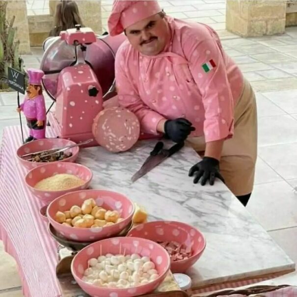 30 Absurdly Chaotic Memes, As Shared On This Instagram Page | DeMilked