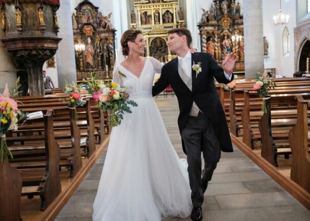 20 Funny And Realistic Wedding Pics By Photographer Ian Weldon | DeMilked