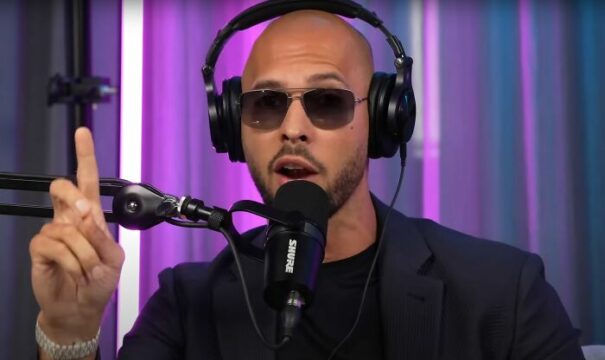 People Online List 20 Signs Of An Emotionally Stunted Adult | DeMilked