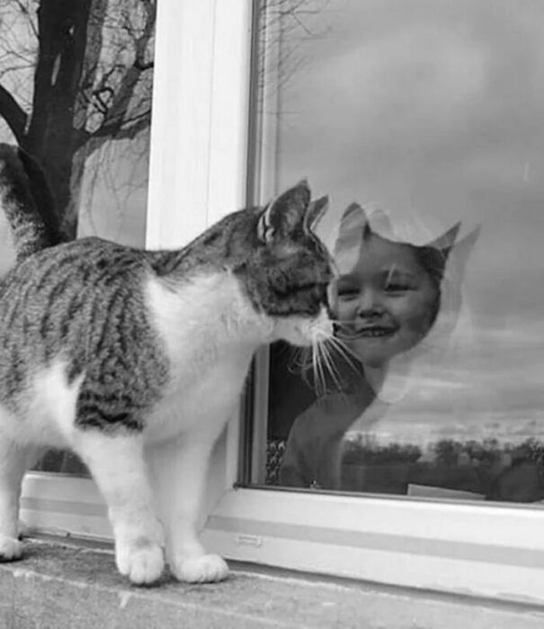 This Instagram Account Shares Interesting Street Photos To Amuse People ...