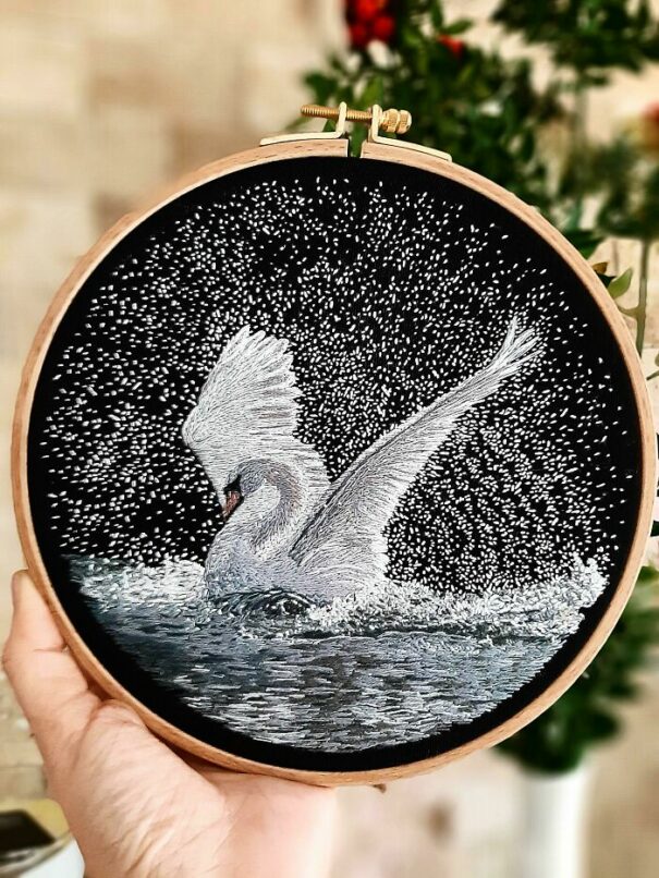 30 Photos Of Embroidered Works That Might Inspire You To Take Up ...