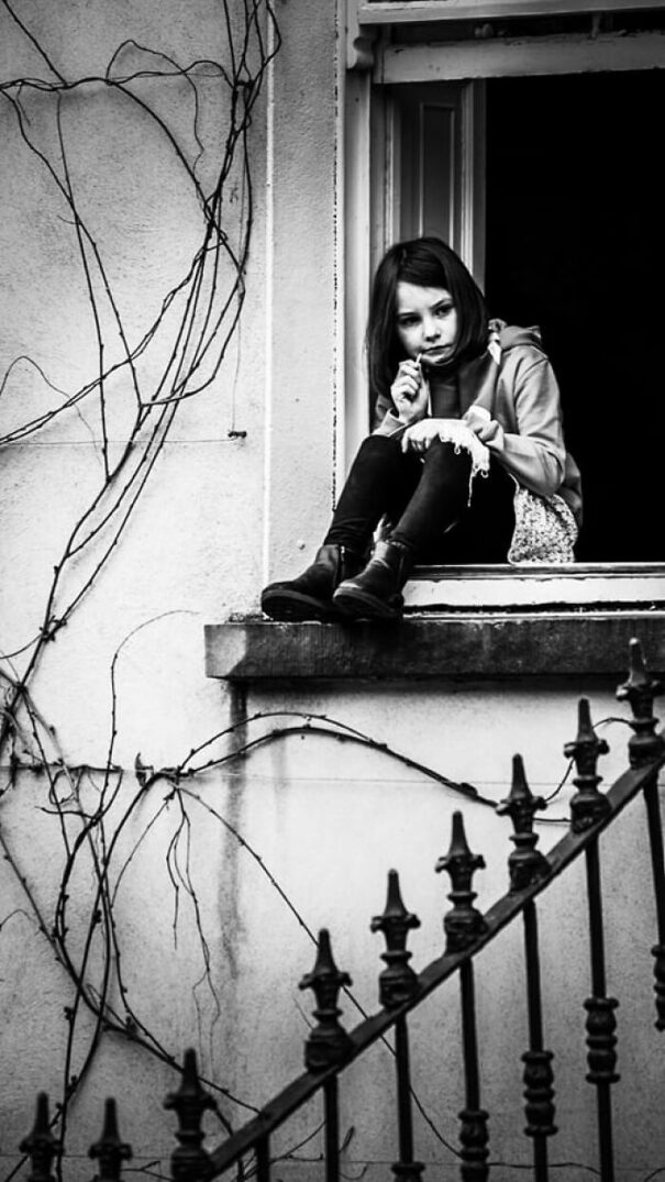 20 Impressive Photos Portraying The Essence Of Street Photography ...