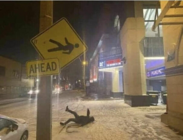 30 Photos With No Explanation Provided To Make You Go ‘Hmmm’ | DeMilked