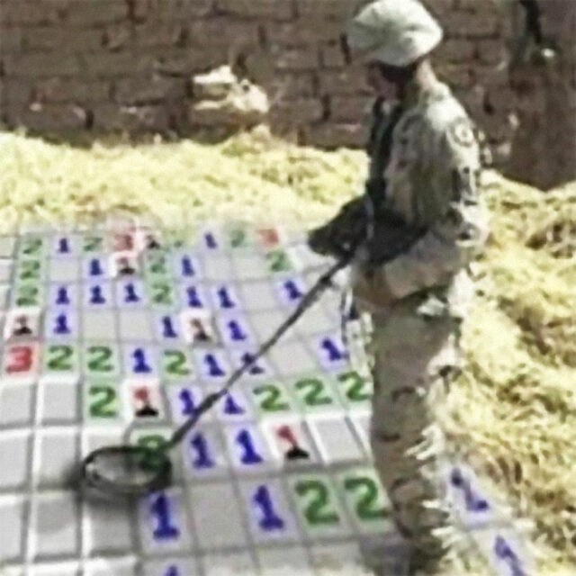 30 “Low Quality” Pics That Tell An Intriguing Story Despite Their ...