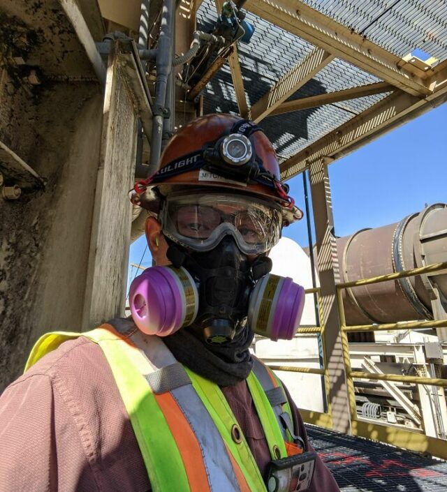 30 Illuminating Pics Showing What People Of Various Professions Face At ...