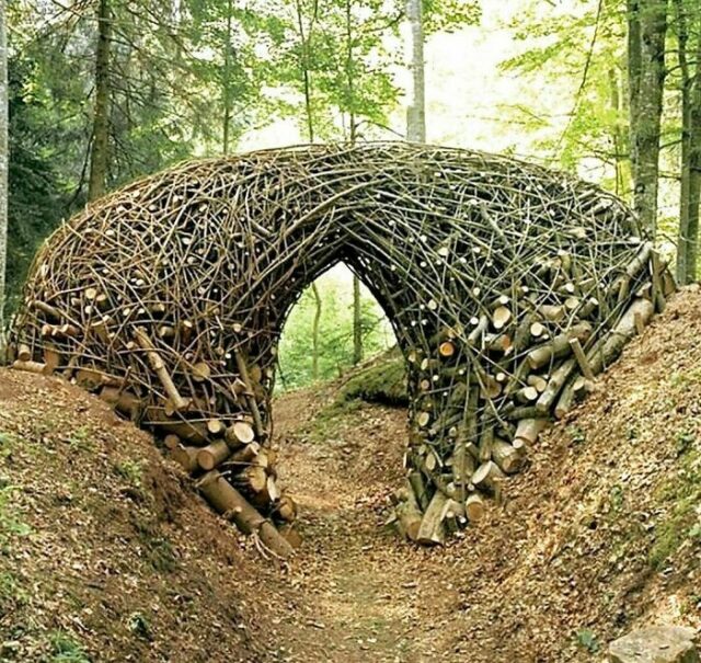 30 Intentional As Well As Unplanned Art Shared On 'Lost Found Art ...