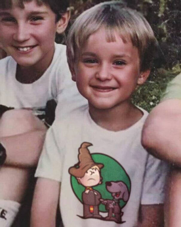 20 Childhood Photos Of Well-Known Celebs | DeMilked