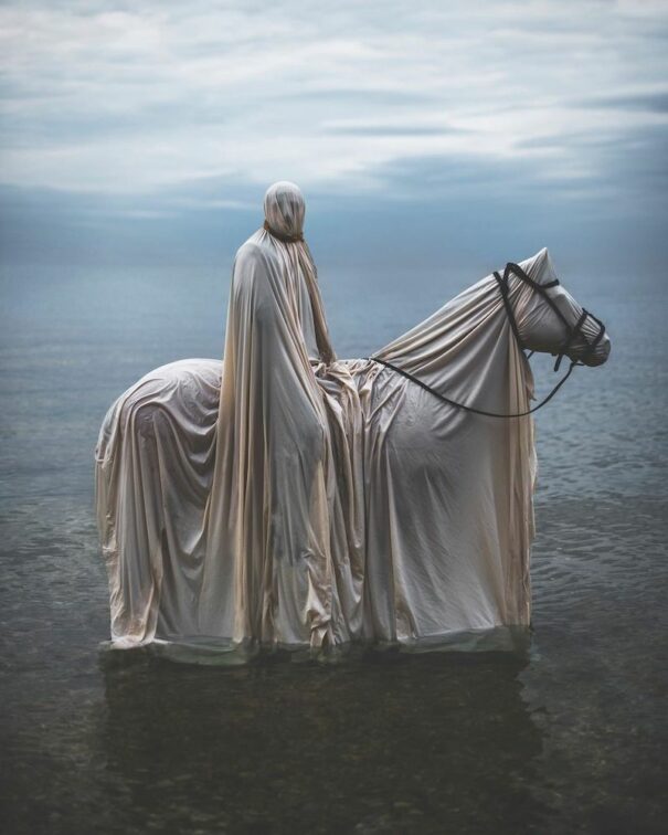 10 Frightening Photos That Show What Happens In The Realm Of Sleep ...