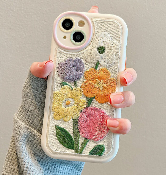 20 Cool And Crazy Phone Cases That Are Anything But Ordinary | DeMilked
