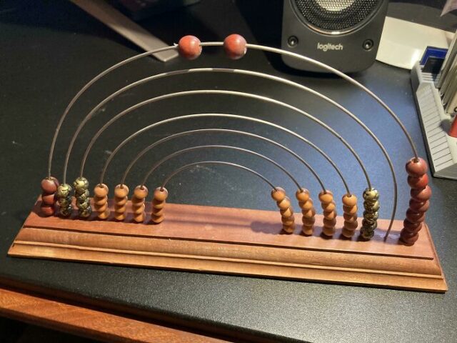 20 Strange-Looking Objects People Posted On This Online Group To Get An ...