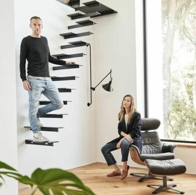 20 Staircase Photos That Require Users To Proceed With Caution | DeMilked