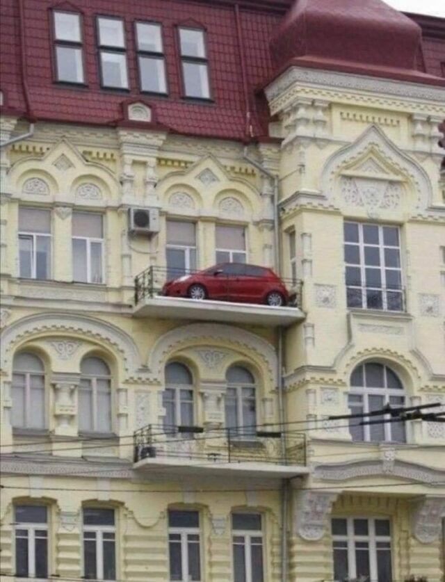 The "Cursed Images" Facebook Page Shares Photos That Give Off ...