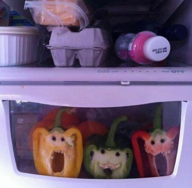 20 'Cursed Images' Without Context That Might Make You Question Things ...