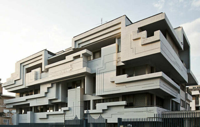 “Brutalist Buildings”: 20 Concrete Structures That Are Magnificently ...
