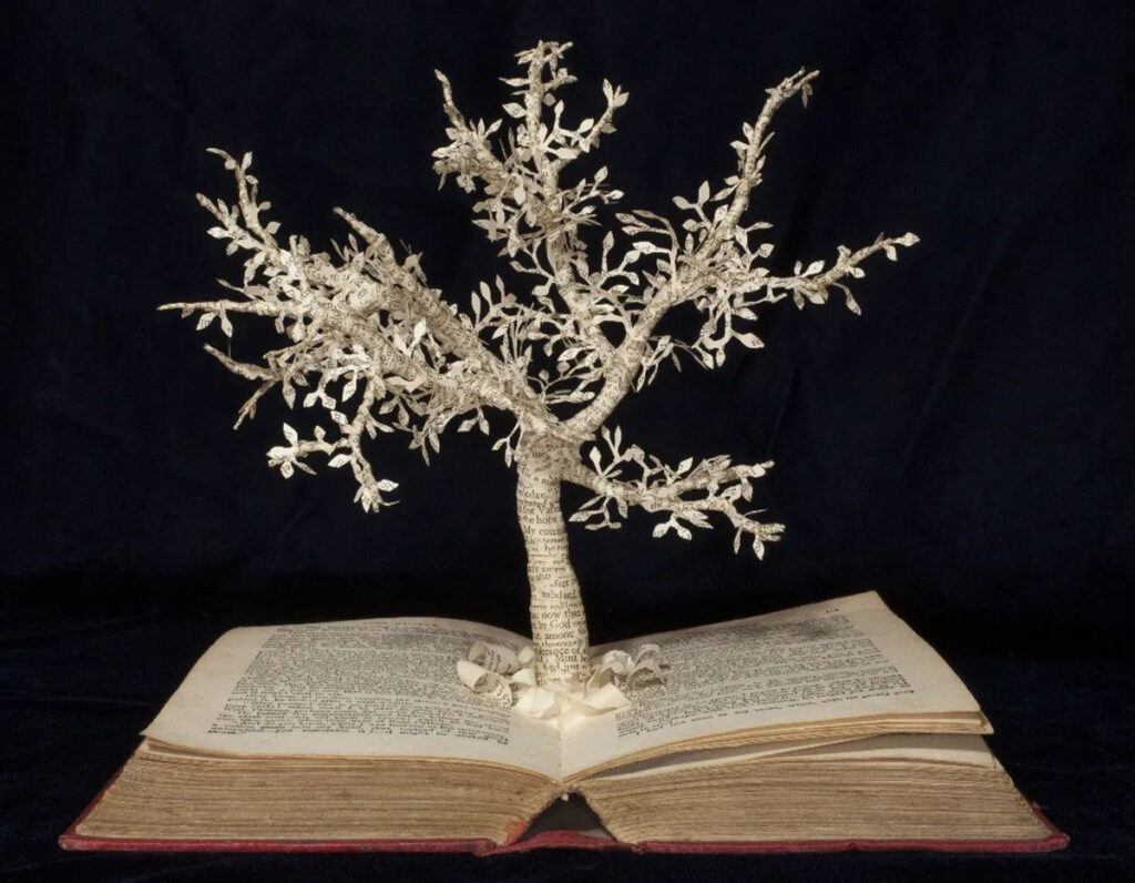 Artist Transforms Books Into Beautiful Sculptures (20 Pics) | DeMilked