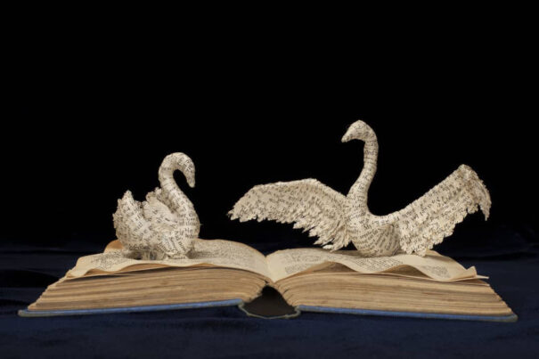 Artist Transforms Books Into Beautiful Sculptures (20 Pics) | DeMilked