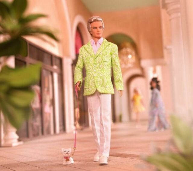 The Most Bizarre Barbies People Owned As Kids (20 Pics) | DeMilked