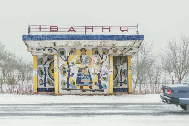 20 Fascinating Bus Stop Designs Spotted In The Soviet By A Canadian Photographer | DeMilked